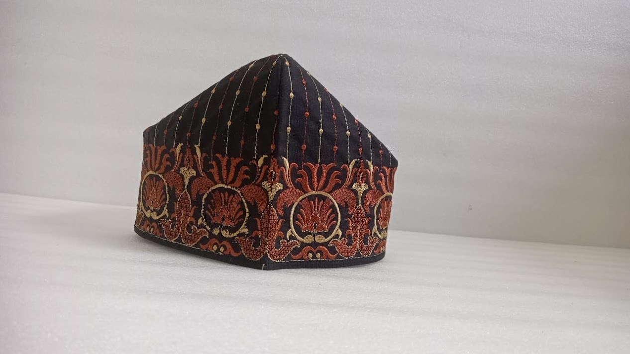Barkati Topi - Best quality machine printed Omani topi